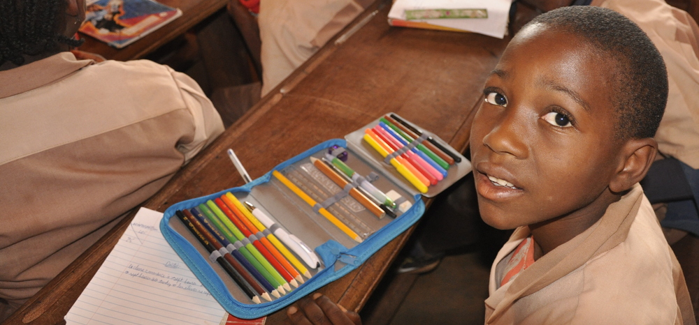 Dzieci Afryki » PIÓRNIKI DO AFRYKI-en